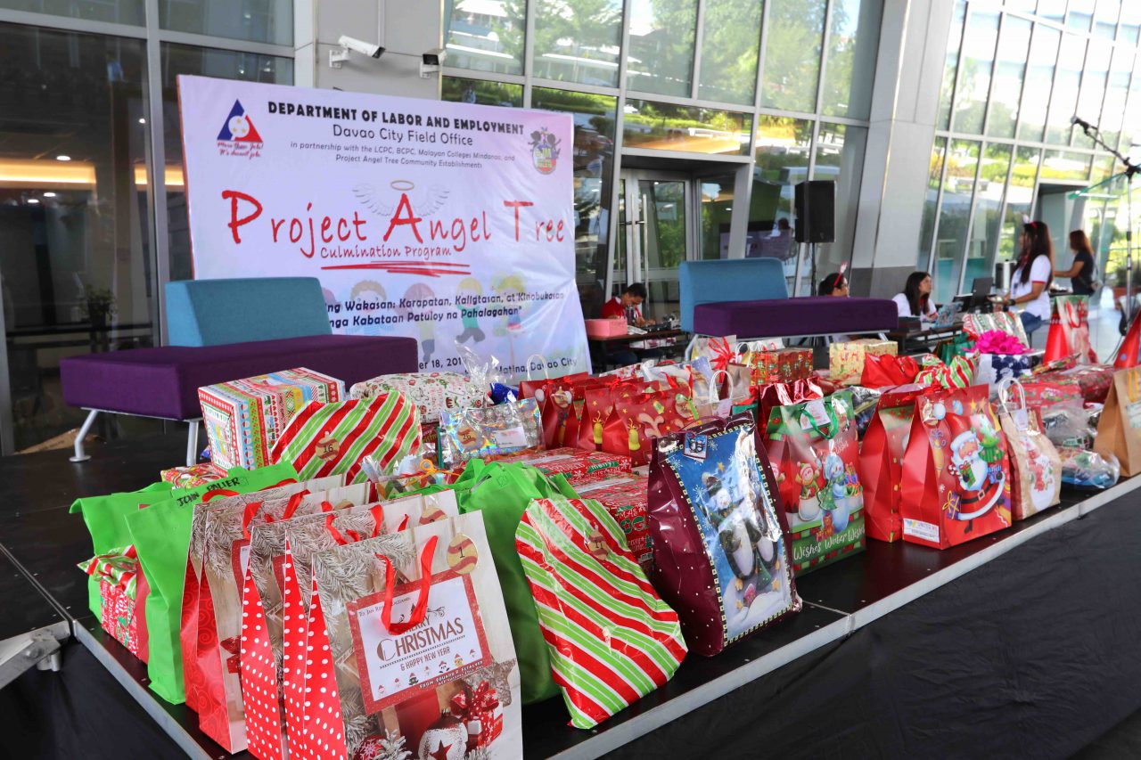 DOLE PROJECT ANGEL TREE 2019 AT MALAYAN COLLEGES MINDANAO | Malayan ...
